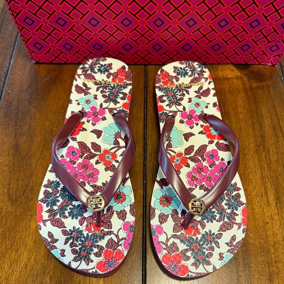 Tory Burch | Shoes | Newtory Burch New Claretcream Multi Color Flip ...
